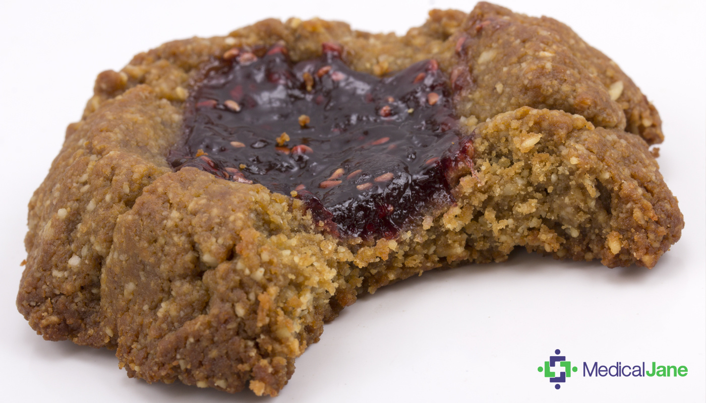 PB and J Cookie from Green Gold Baking Co. (Review)